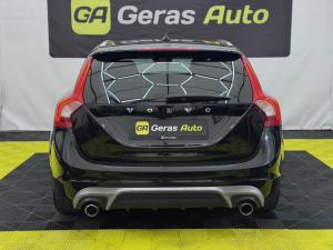 Volvo V60 2015 Viļņa, ar dzinēja tilpumu 0.00 L un nobraukumu 0 tūkst. km par 6799 €, foto 6 vietnē AUTOMOTO.COM.LV