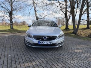 Volvo V60 2015 in Tukums, with an engine capacity of 2.00 L and mileage of 317 thousand km for 7790 €, photo  on AUTOMOTO.COM.LV