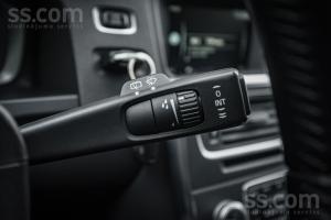 Volvo V60 2015 in Riga, with an engine capacity of 2.00 L and mileage of 293 thousand km for 8990 €, photo 18 on AUTOMOTO.COM.LV