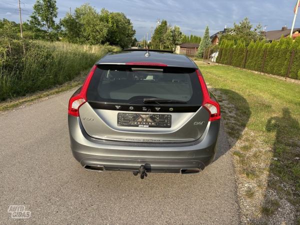 Volvo V60 2015 in Kaunas, with an engine capacity of 2.40 L and mileage of 297 thousand km for 7150 €, photo 6 on AUTOMOTO.COM.LV