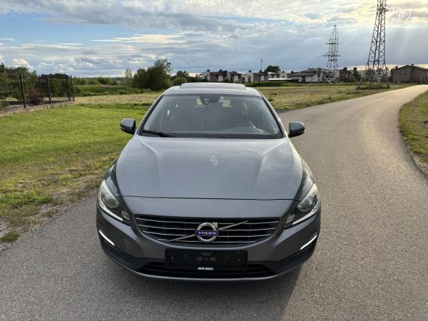 Volvo V60 2015 in Kaunas, with an engine capacity of 2.40 L and mileage of 297 thousand km for 7150 €, photo 8 on AUTOMOTO.COM.LV