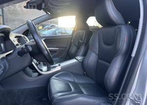 Volvo V60 2015 Tukums, ar dzinēja tilpumu 2.00 L un nobraukumu 237 tūkst. km par 7990 €, foto 15 vietnē AUTOMOTO.COM.LV