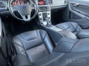 Volvo V60 2015 Tukums, ar dzinēja tilpumu 2.00 L un nobraukumu 237 tūkst. km par 7990 €, foto 17 vietnē AUTOMOTO.COM.LV