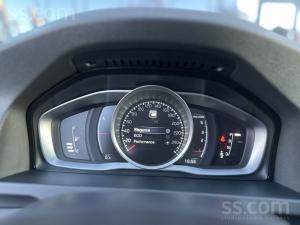 Volvo V60 2015 Tukums, ar dzinēja tilpumu 2.00 L un nobraukumu 237 tūkst. km par 7990 €, foto 27 vietnē AUTOMOTO.COM.LV