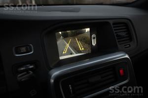 Volvo V60 2015 in Jelgava, with an engine capacity of 2.40 L and mileage of 206 thousand km for 10000 €, photo 16 on AUTOMOTO.COM.LV