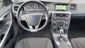 Volvo V60 2015 in Riga, with an engine capacity of 2.00 L and mileage of 235 thousand km for 7500 €, photo 12 on AUTOMOTO.COM.LV