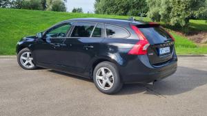 Volvo V60 2015 in Riga, with an engine capacity of 2.00 L and mileage of 235 thousand km for 7500 €, photo 20 on AUTOMOTO.COM.LV
