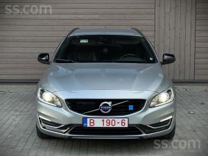 Volvo V60 2016 in Jelgava, with an engine capacity of 2.00 L and mileage of 264 thousand km for 12100 €, photo 4 on AUTOMOTO.COM.LV