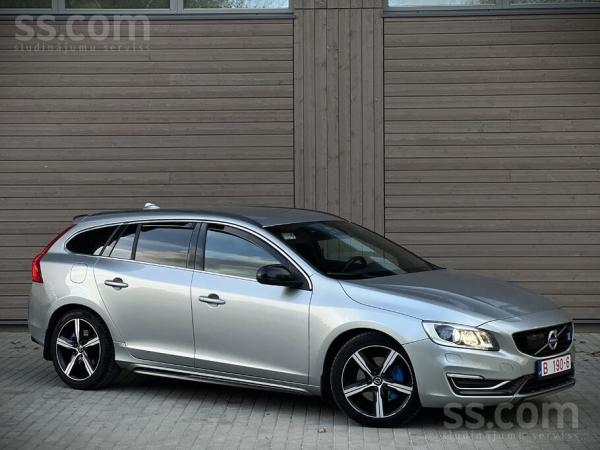 Volvo V60 2016 in Jelgava, with an engine capacity of 2.00 L and mileage of 264 thousand km for 12100 €, photo 5 on AUTOMOTO.COM.LV