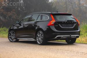 Volvo V60 2016 Rīga, ar dzinēja tilpumu 2.00 L un nobraukumu 218 tūkst. km par 10990 €, foto 2 vietnē AUTOMOTO.COM.LV