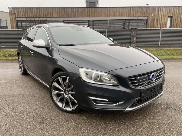 Volvo V60 2016 Šauļi, ar dzinēja tilpumu 2.40 L un nobraukumu 268 tūkst. km par 9100 €, foto 1 vietnē AUTOMOTO.COM.LV