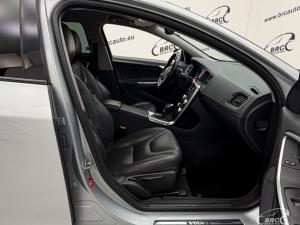 Volvo V60 2016 Viļņa, ar dzinēja tilpumu 1.97 L un nobraukumu 235 tūkst. km par 9900 €, foto 5 vietnē AUTOMOTO.COM.LV