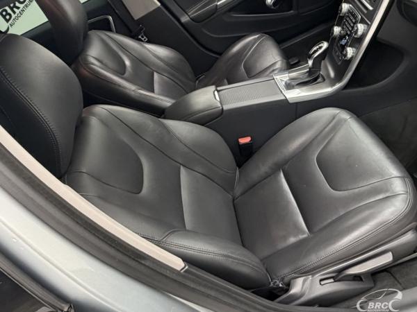 Volvo V60 2016 Viļņa, ar dzinēja tilpumu 1.97 L un nobraukumu 235 tūkst. km par 9900 €, foto 5 vietnē AUTOMOTO.COM.LV