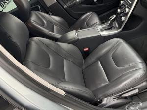 Volvo V60 2016 Viļņa, ar dzinēja tilpumu 1.97 L un nobraukumu 235 tūkst. km par 9900 €, foto 6 vietnē AUTOMOTO.COM.LV