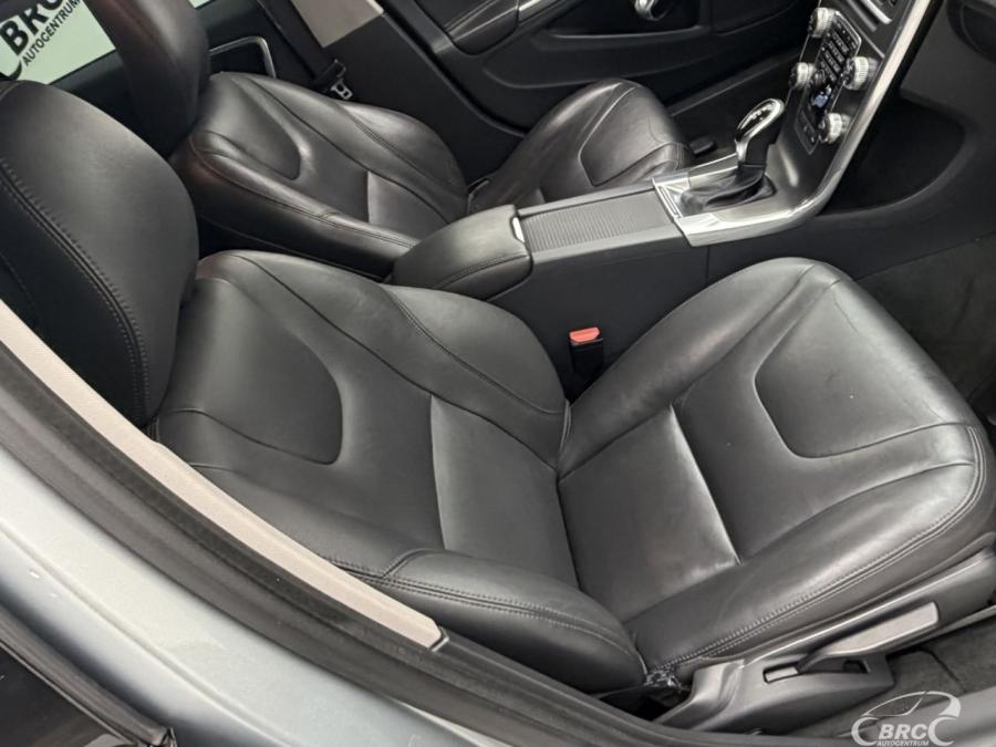 Volvo V60 2016 Viļņa, ar dzinēja tilpumu 1.97 L un nobraukumu 235 tūkst. km par 9900 €, foto 6 vietnē AUTOMOTO.COM.LV