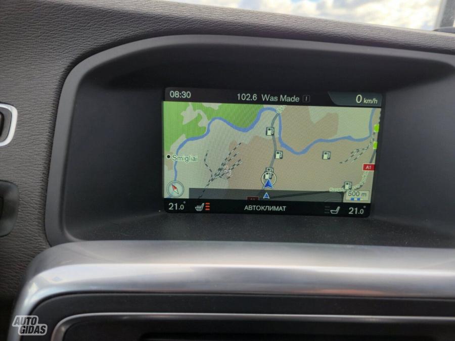 Volvo V60 2016 in Vilnius, with an engine capacity of 2.00 L and mileage of 218 thousand km for 9300 €, photo 23 on AUTOMOTO.COM.LV