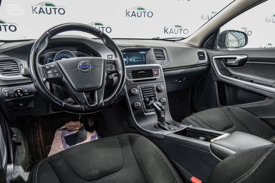 Вольво B60 2016 в Каунас, объемом двигателя 2.00 л и пробегом 319 тыс. км за 8490 €, фото 8 на AUTOMOTO.COM.LV