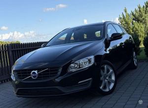 Volvo V60 2016 in Kaunas, with an engine capacity of 1.98 L and mileage of 286 thousand km for 6690 €, photo 12 on AUTOMOTO.COM.LV