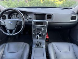 Volvo V60 2016 in Kaunas, with an engine capacity of 1.98 L and mileage of 286 thousand km for 6690 €, photo 25 on AUTOMOTO.COM.LV