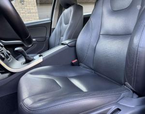 Volvo V60 2016 in Kaunas, with an engine capacity of 1.98 L and mileage of 286 thousand km for 6690 €, photo 38 on AUTOMOTO.COM.LV