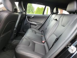 Volvo V60 2016 in Tallinn, with an engine capacity of 2.00 L and mileage of 181 thousand km for 9500 €, photo 22 on AUTOMOTO.COM.LV