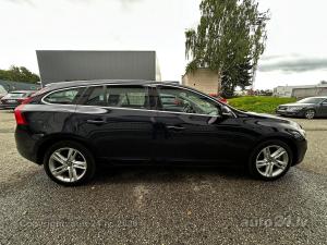 Вольво B60 2016 в Тарту, объемом двигателя 2.40 л и пробегом 233 тыс. км за 8990 €, фото 10 на AUTOMOTO.COM.LV