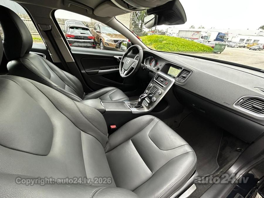 Вольво B60 2016 в Тарту, объемом двигателя 2.40 л и пробегом 233 тыс. км за 8990 €, фото 14 на AUTOMOTO.COM.LV