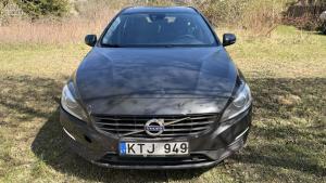 Вольво B60 2016 в Вильнюс, объемом двигателя 2.00 л и пробегом 310 тыс. км за 3500 €, фото  на AUTOMOTO.COM.LV