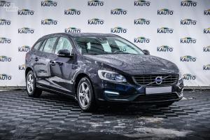 Volvo V60 2017 in Kaunas, with an engine capacity of 2.00 L and mileage of 310 thousand km for 8190 €, photo 2 on AUTOMOTO.COM.LV
