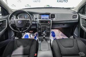 Volvo V60 2017 in Kaunas, with an engine capacity of 2.00 L and mileage of 310 thousand km for 8190 €, photo 8 on AUTOMOTO.COM.LV