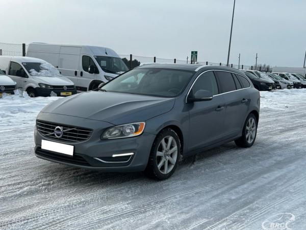 Volvo V60 2017 Viļņa, ar dzinēja tilpumu 1.97 L un nobraukumu 109 tūkst. km par 9900 €, foto 1 vietnē AUTOMOTO.COM.LV