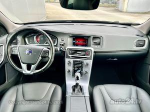 Volvo V60 2017 Tallina, ar dzinēja tilpumu 2.00 L un nobraukumu 185 tūkst. km par 9999 €, foto 8 vietnē AUTOMOTO.COM.LV