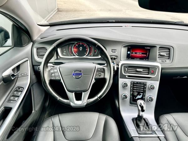 Вольво B60 2017 в Таллин, объемом двигателя 2.00 л и пробегом 185 тыс. км за 9999 €, фото 8 на AUTOMOTO.COM.LV
