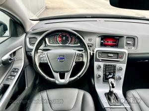 Volvo V60 2017 Tallina, ar dzinēja tilpumu 2.00 L un nobraukumu 185 tūkst. km par 9999 €, foto 9 vietnē AUTOMOTO.COM.LV
