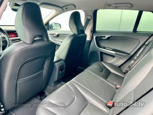 Volvo V60 2017 Tallina, ar dzinēja tilpumu 2.00 L un nobraukumu 185 tūkst. km par 9999 €, foto 12 vietnē AUTOMOTO.COM.LV