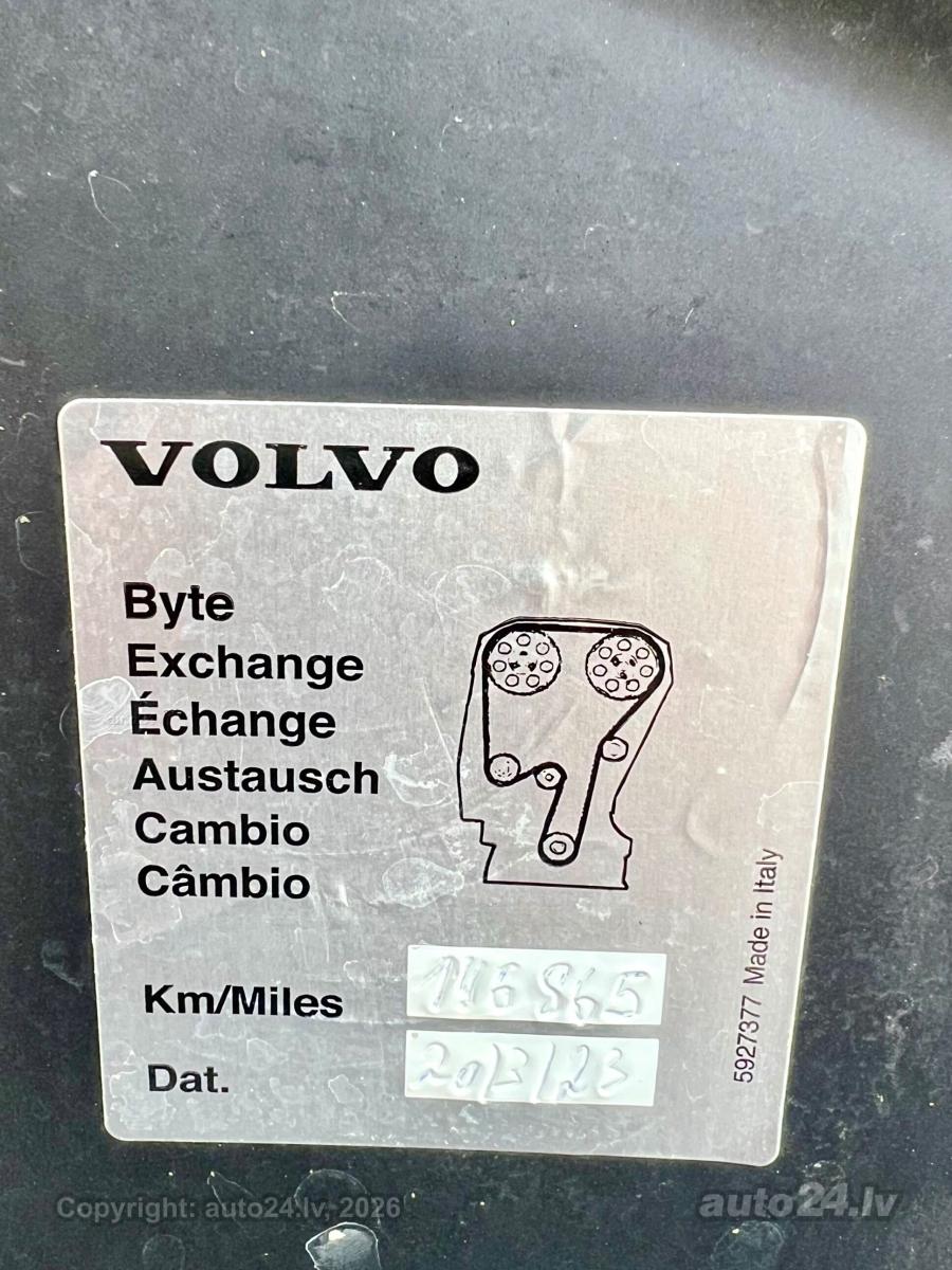 Volvo V60 2017 Tallina, ar dzinēja tilpumu 2.00 L un nobraukumu 185 tūkst. km par 9999 €, foto 22 vietnē AUTOMOTO.COM.LV