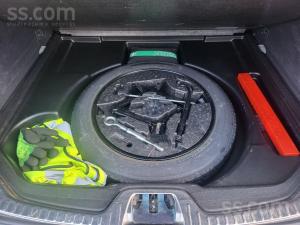 Volvo V60 2017 in Riga, with an engine capacity of 2.00 L and mileage of 186 thousand km for 13100 €, photo 13 on AUTOMOTO.COM.LV