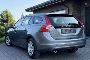 Volvo V60 2017 Kauņa, ar dzinēja tilpumu 1.97 L un nobraukumu 230 tūkst. km par 7300 €, foto 5 vietnē AUTOMOTO.COM.LV