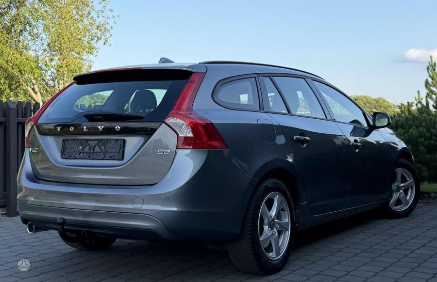 Volvo V60 2017 Kauņa, ar dzinēja tilpumu 1.97 L un nobraukumu 230 tūkst. km par 7300 €, foto 6 vietnē AUTOMOTO.COM.LV