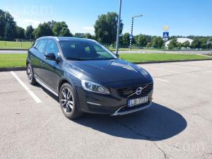 Volvo V60 2017 in Riga, with an engine capacity of 2.00 L and mileage of 118 thousand km for 19000 €, photo 11 on AUTOMOTO.COM.LV