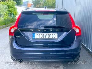 Volvo V60 2018 in Tallinn, with an engine capacity of 2.00 L and mileage of 224 thousand km for 9900 €, photo 7 on AUTOMOTO.COM.LV