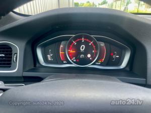 Volvo V60 2018 in Tallinn, with an engine capacity of 2.00 L and mileage of 224 thousand km for 9900 €, photo 14 on AUTOMOTO.COM.LV
