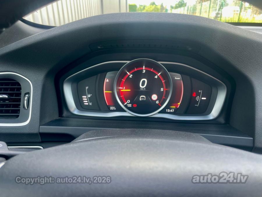 Volvo V60 2018 in Tallinn, with an engine capacity of 2.00 L and mileage of 224 thousand km for 9900 €, photo 14 on AUTOMOTO.COM.LV