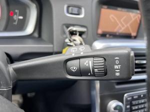 Volvo V60 2018 Rīga, ar dzinēja tilpumu 2.00 L un nobraukumu 169 tūkst. km par 9750 €, foto 19 vietnē AUTOMOTO.COM.LV