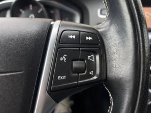 Volvo V60 2018 Rīga, ar dzinēja tilpumu 2.00 L un nobraukumu 169 tūkst. km par 9750 €, foto 20 vietnē AUTOMOTO.COM.LV
