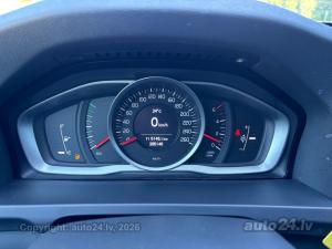 Volvo V60 2018 Paide, ar dzinēja tilpumu 2.00 L un nobraukumu 285 tūkst. km par 8890 €, foto 17 vietnē AUTOMOTO.COM.LV