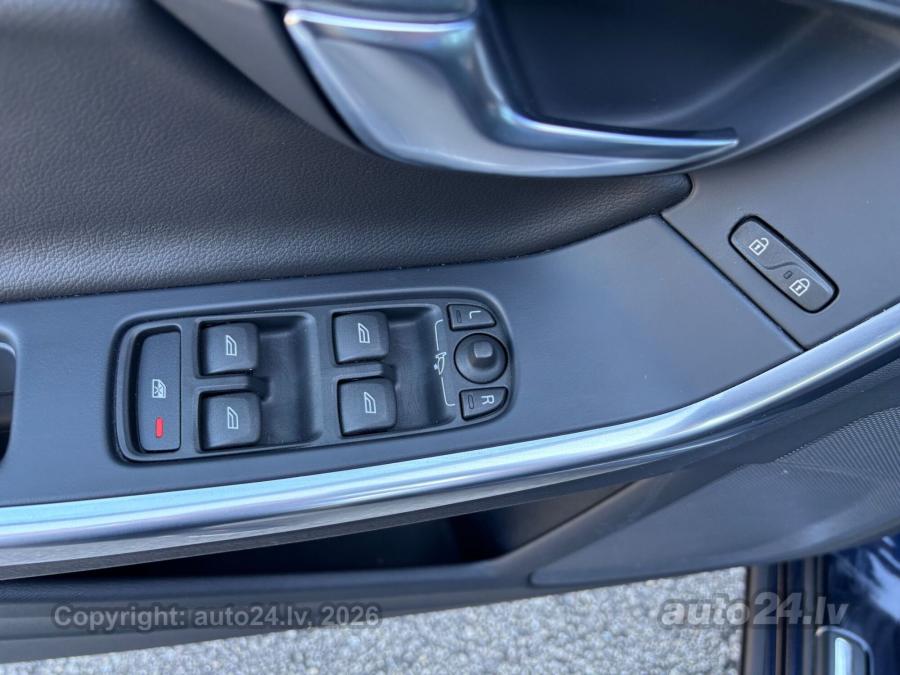 Volvo V60 2018 Paide, ar dzinēja tilpumu 2.00 L un nobraukumu 285 tūkst. km par 8890 €, foto 22 vietnē AUTOMOTO.COM.LV