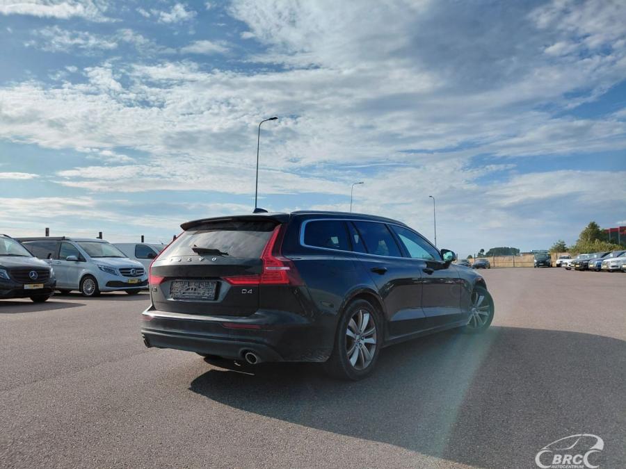 Volvo V60 2018 Viļņa, ar dzinēja tilpumu 1.97 L un nobraukumu 270 tūkst. km par 12900 €, foto 4 vietnē AUTOMOTO.COM.LV