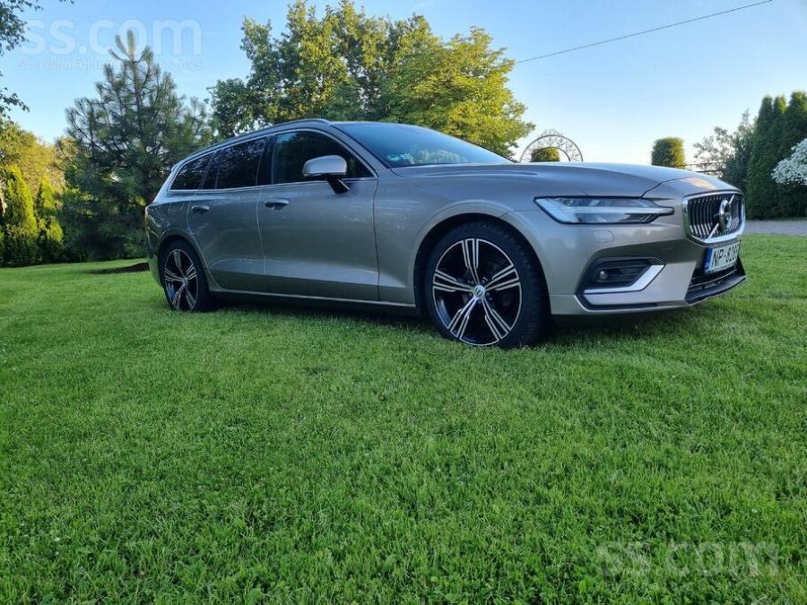 Volvo V60 2018 Liepāja, ar dzinēja tilpumu 2.00 L un nobraukumu 263 tūkst. km par 15200 €, foto 3 vietnē AUTOMOTO.COM.LV