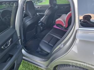 Volvo V60 2018 Liepāja, ar dzinēja tilpumu 2.00 L un nobraukumu 263 tūkst. km par 15200 €, foto 7 vietnē AUTOMOTO.COM.LV